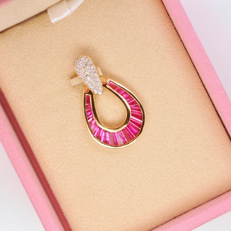 18K Gold Taper Baguette Calibre Cut Ruby Diamond Tear-Drop Pendant ...