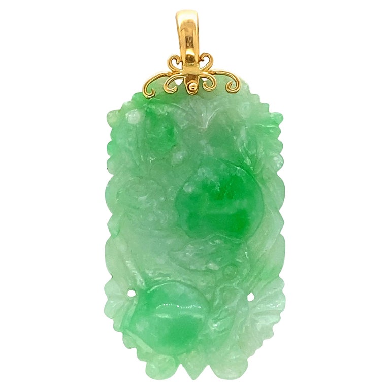 18K Gold Very Fine Carved Jade Pendant at 1stDibs