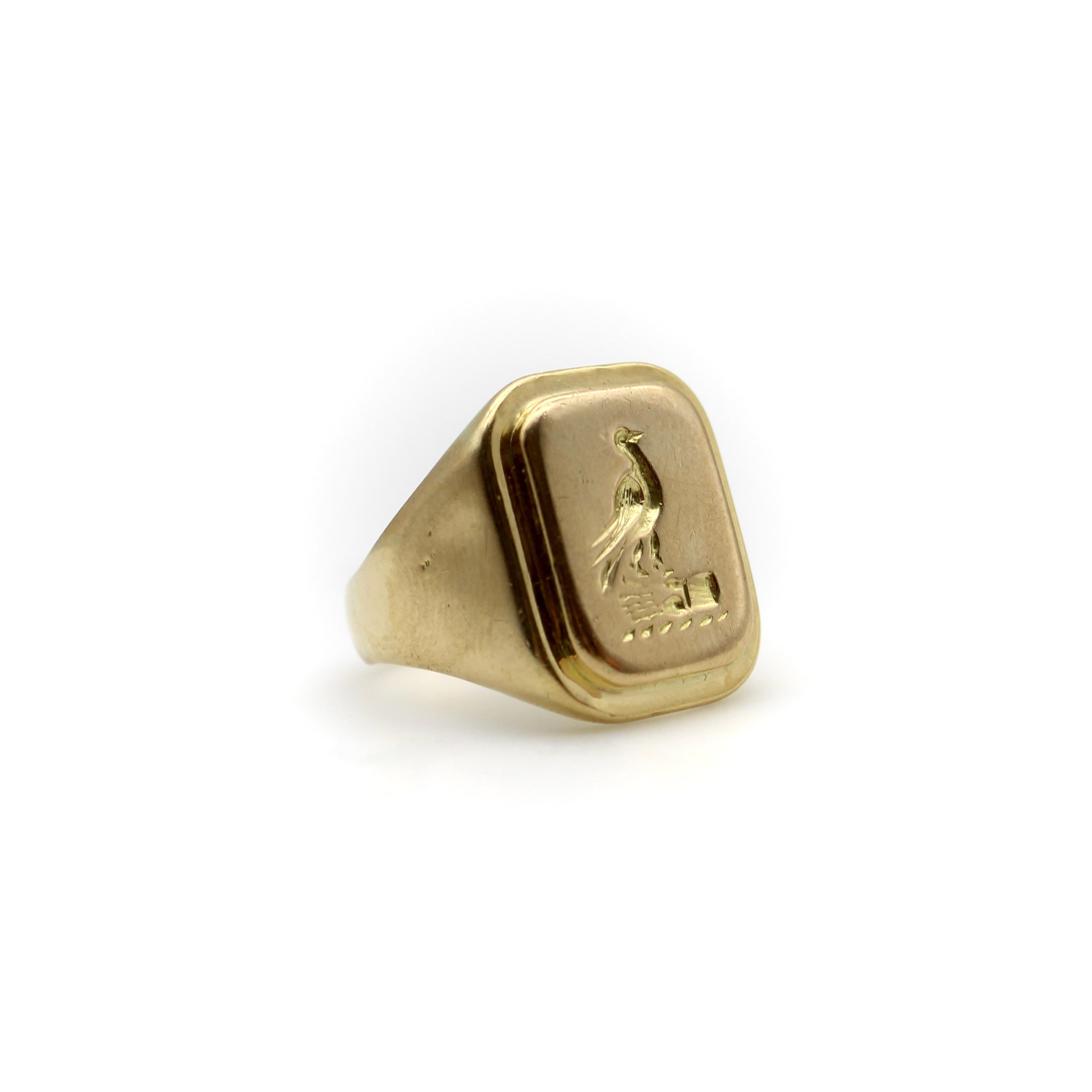 18K Gold Victorian Signet Ring with Bird on Wheat For Sale at 1stDibs