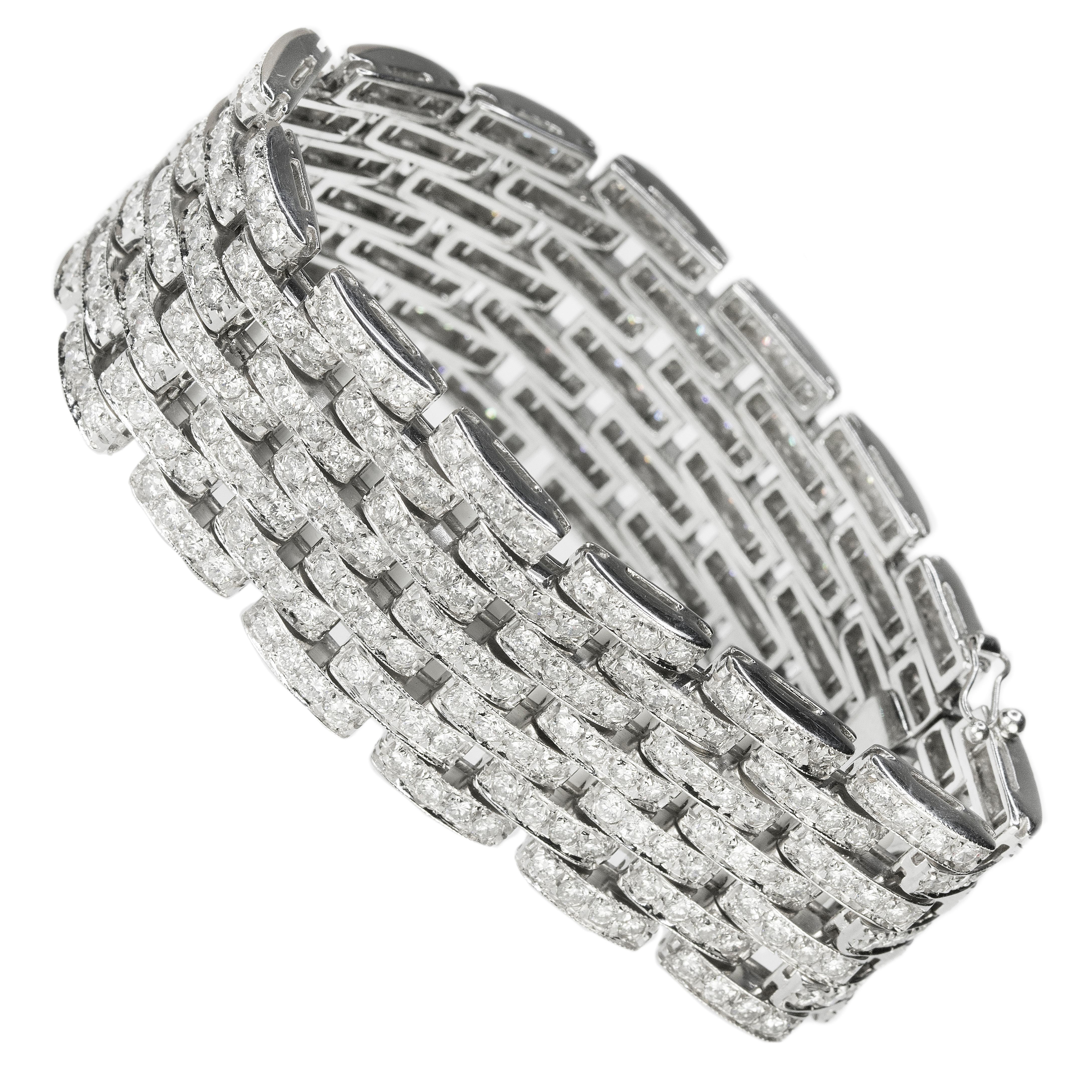 Craig Drake 18 Karat Panther Link Diamond Bracelet at 1stDibs