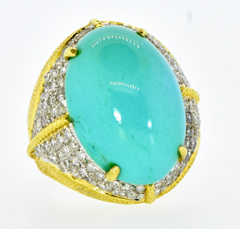 Grande bague vintage en or 18 carats, turquoise de Perse et diamants, c ...