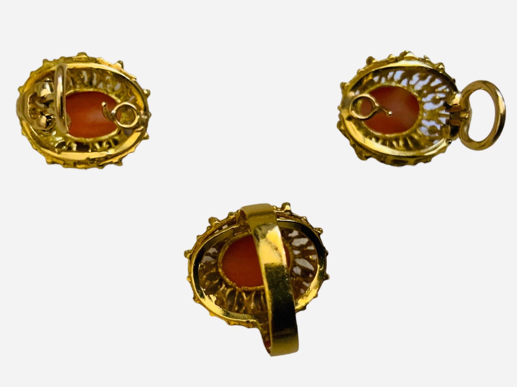 18K Set Of Corletto Coral Earrings And Cocktail Ring For Sale at 1stDibs