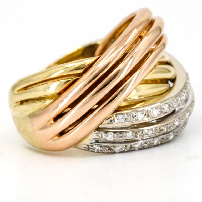 18 Karat Tri-Color Gold Diamond Interlocking Bands Ring For Sale at 1stDibs