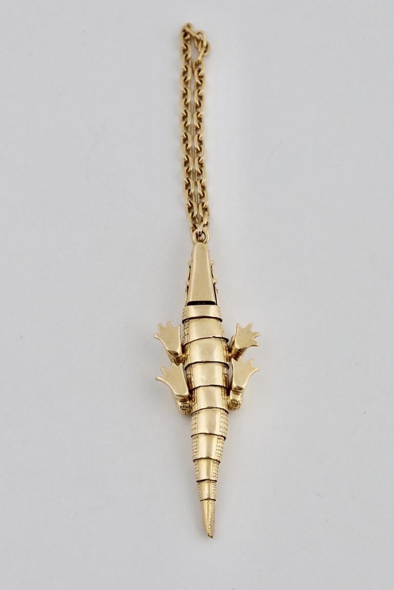 18 Karat Vintage Tiffany Alligator Key Chain with Tiny Emerald Eyes at ...