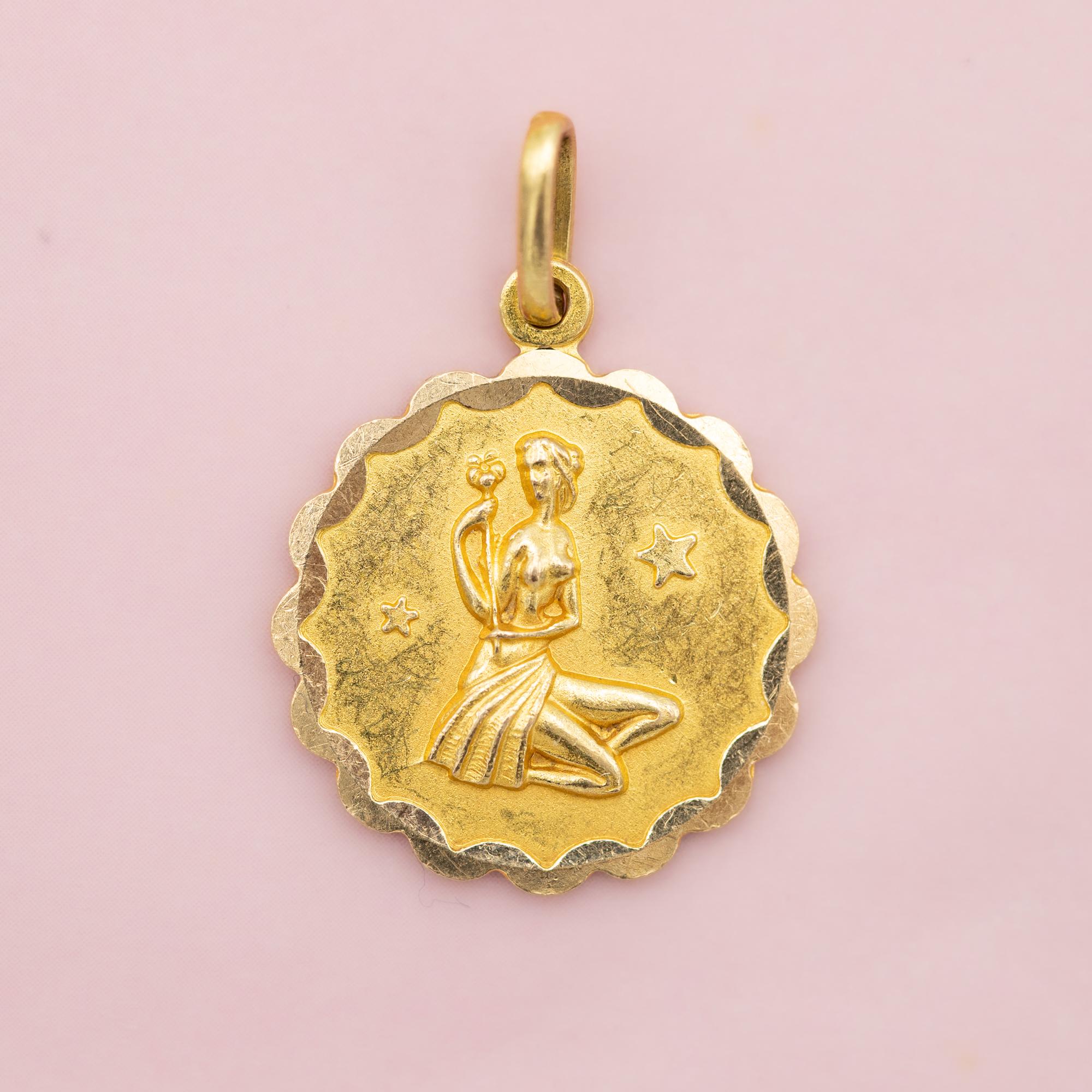 18K Virgo, Vintage 18 karat zodiac charm pendant - solid yellow gold ...