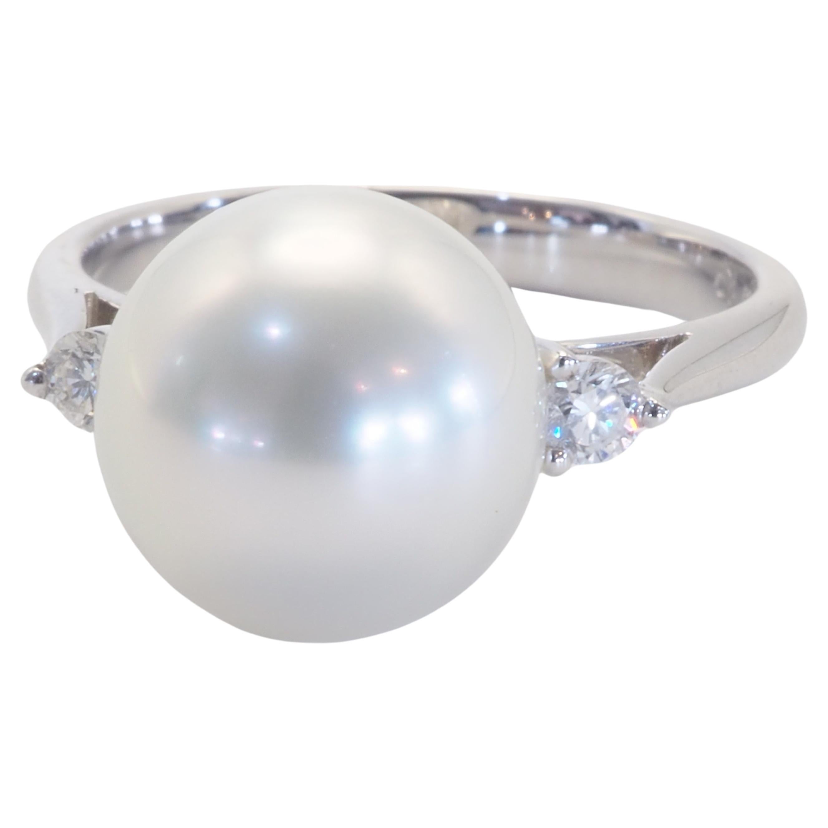 12MM South Sea Pearl Diamond Ring in 18 Karat Yellow Gold For Sale at ...