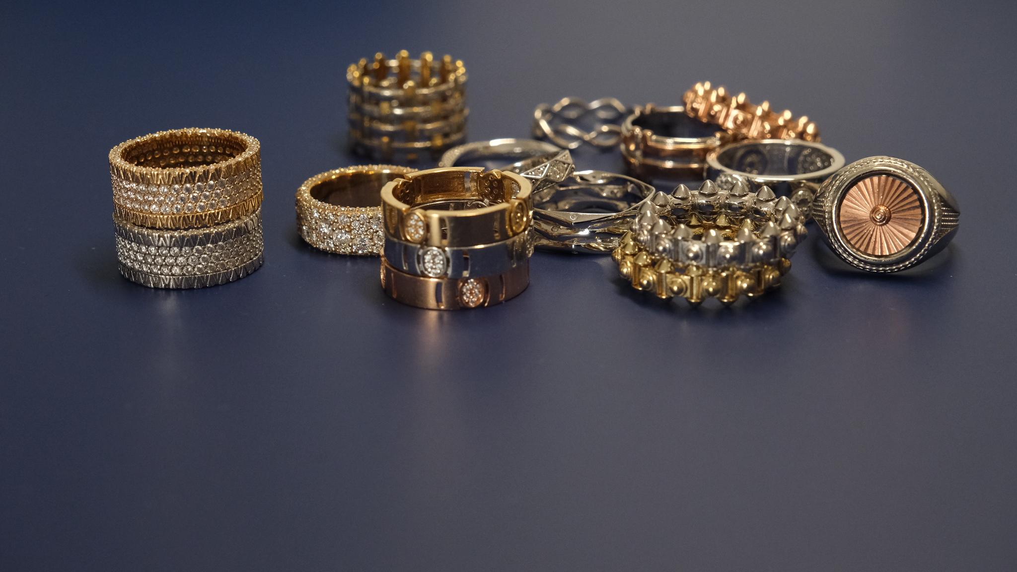 18k White Gold Basket Ring For Sale at 1stDibs