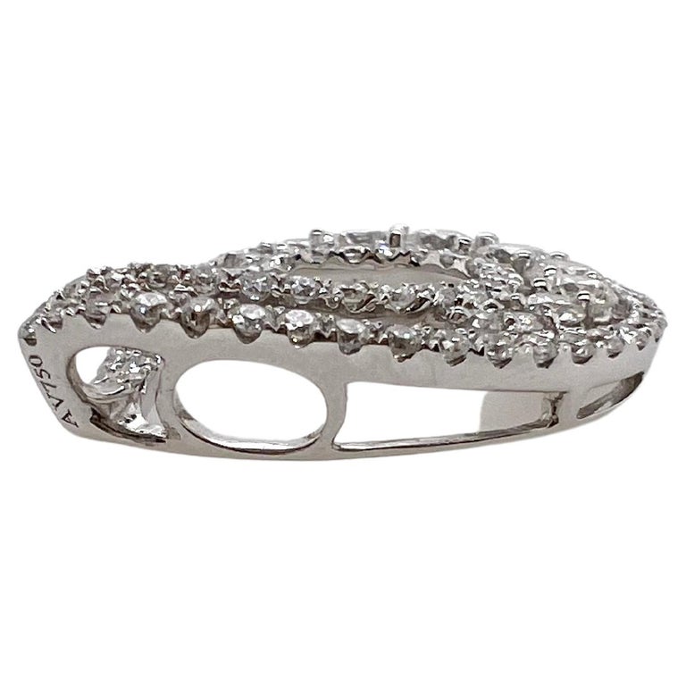 18k White Gold Diamond Swirl Pendant Design For Sale at 1stDibs