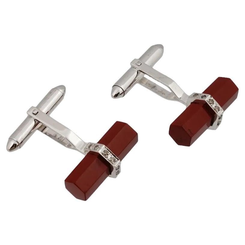 18K Gold Made in Italy Engraved by Hand Cabochon Agate Protective ...