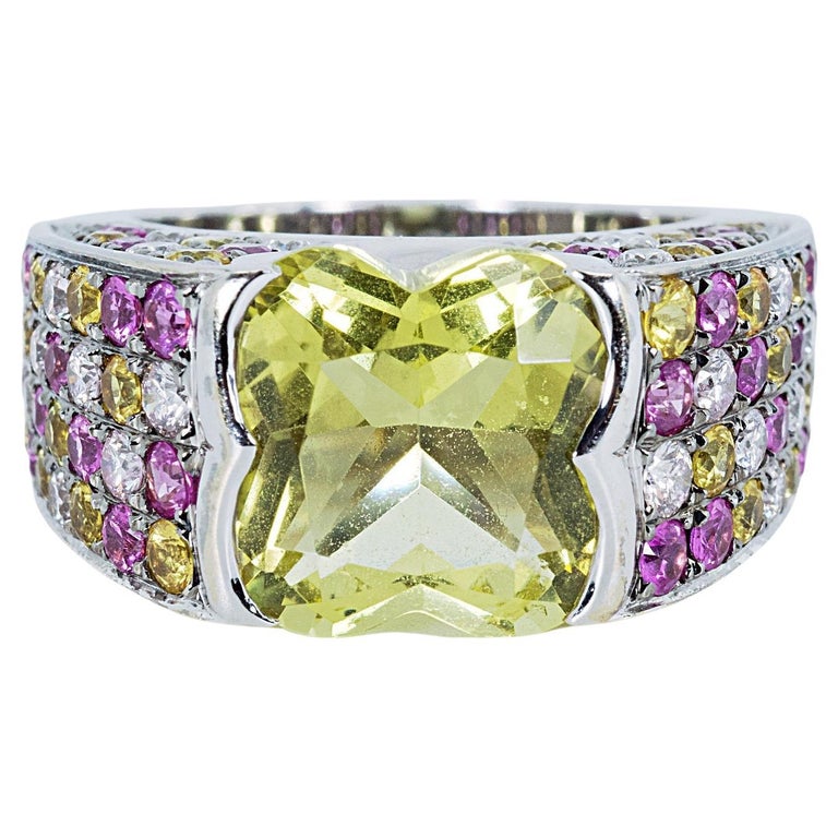 18K White Gold Dome Ring 8.45 Ct Natural Lemon Quartz, Sapphire and Diamonds For Sale at 1stDibs