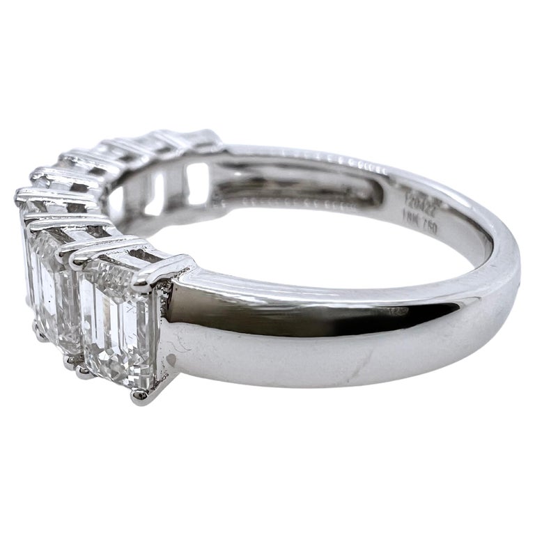18k White Gold Emerald Cut Diamond Band For Sale at 1stDibs