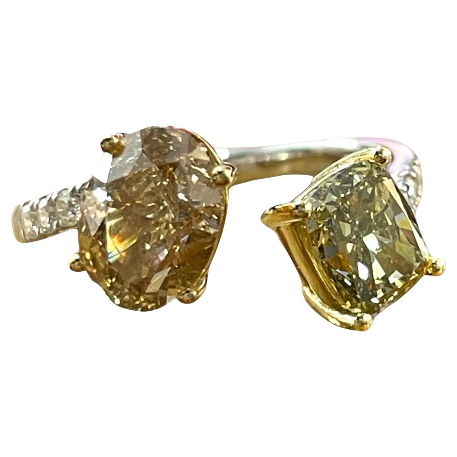 18K Yellow Gold Fancy Yellow Diamond Yin Yang Ring For Sale at 1stDibs