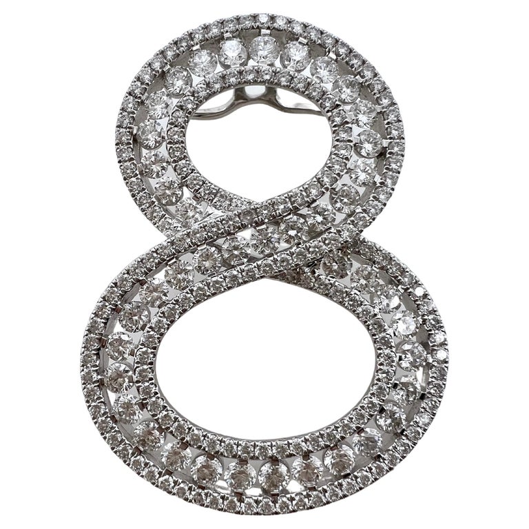 18k White Gold Figure 8 Diamond Pendant For Sale at 1stDibs