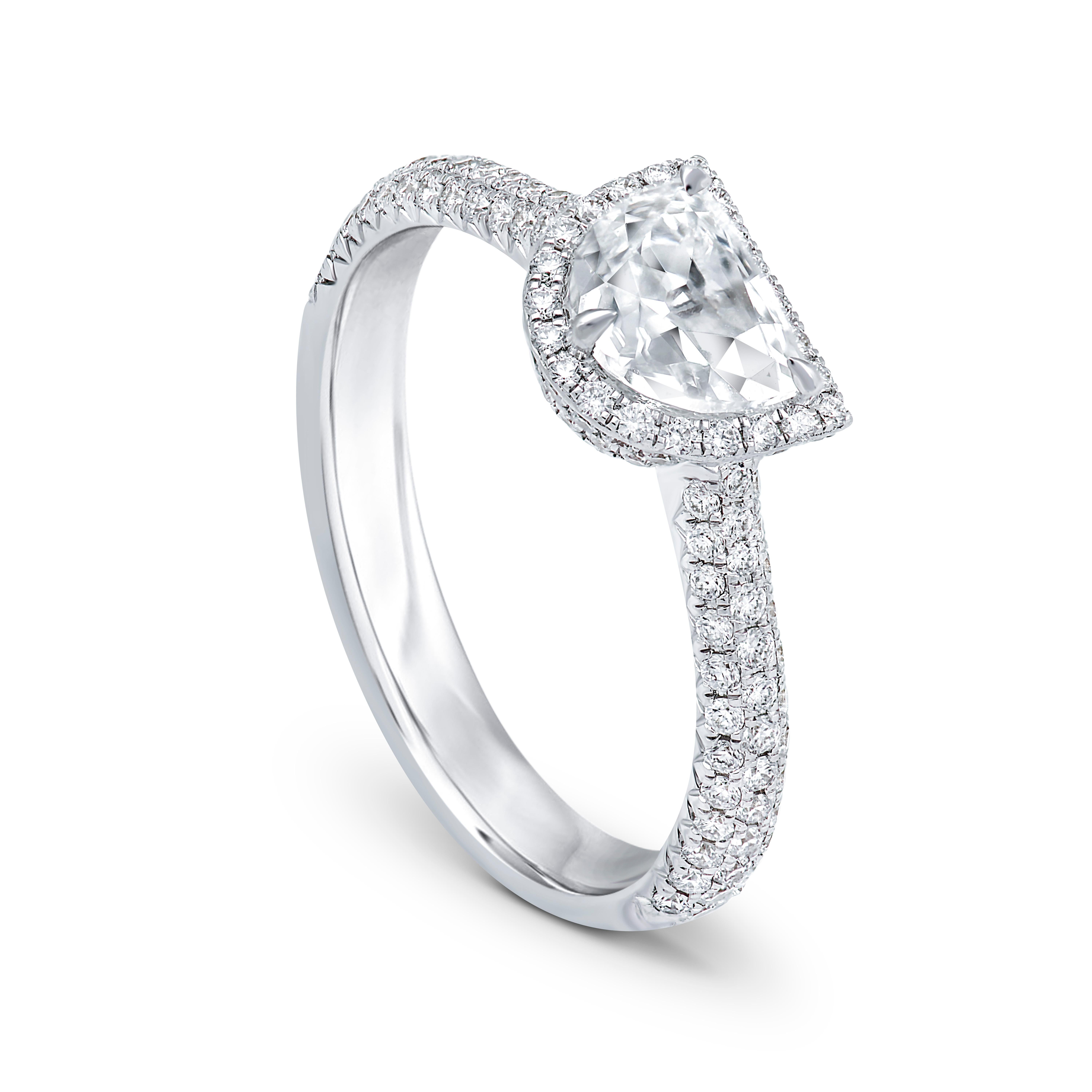 18k White Gold Half Moon D-Shaped Diamond 1.33cts F VS Halo Engagement ...