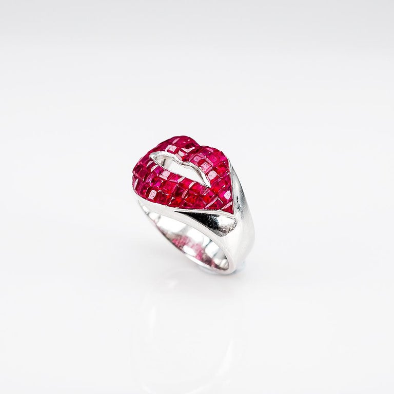 18K White gold invisible Ruby Ring 'Lip' at 1stDibs