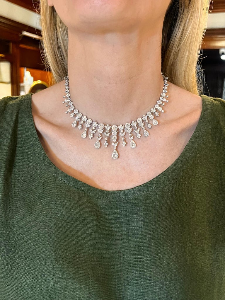 18k White Gold Mixed-Cut Diamond Fringe Necklace at 1stDibs
