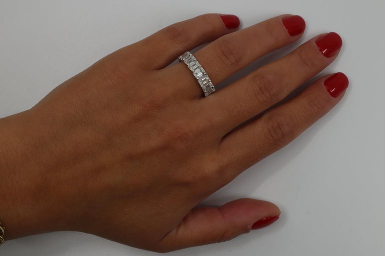18K White Gold Signature U-shape Emerald Cut Diamond Anniversary Ring 6 ...