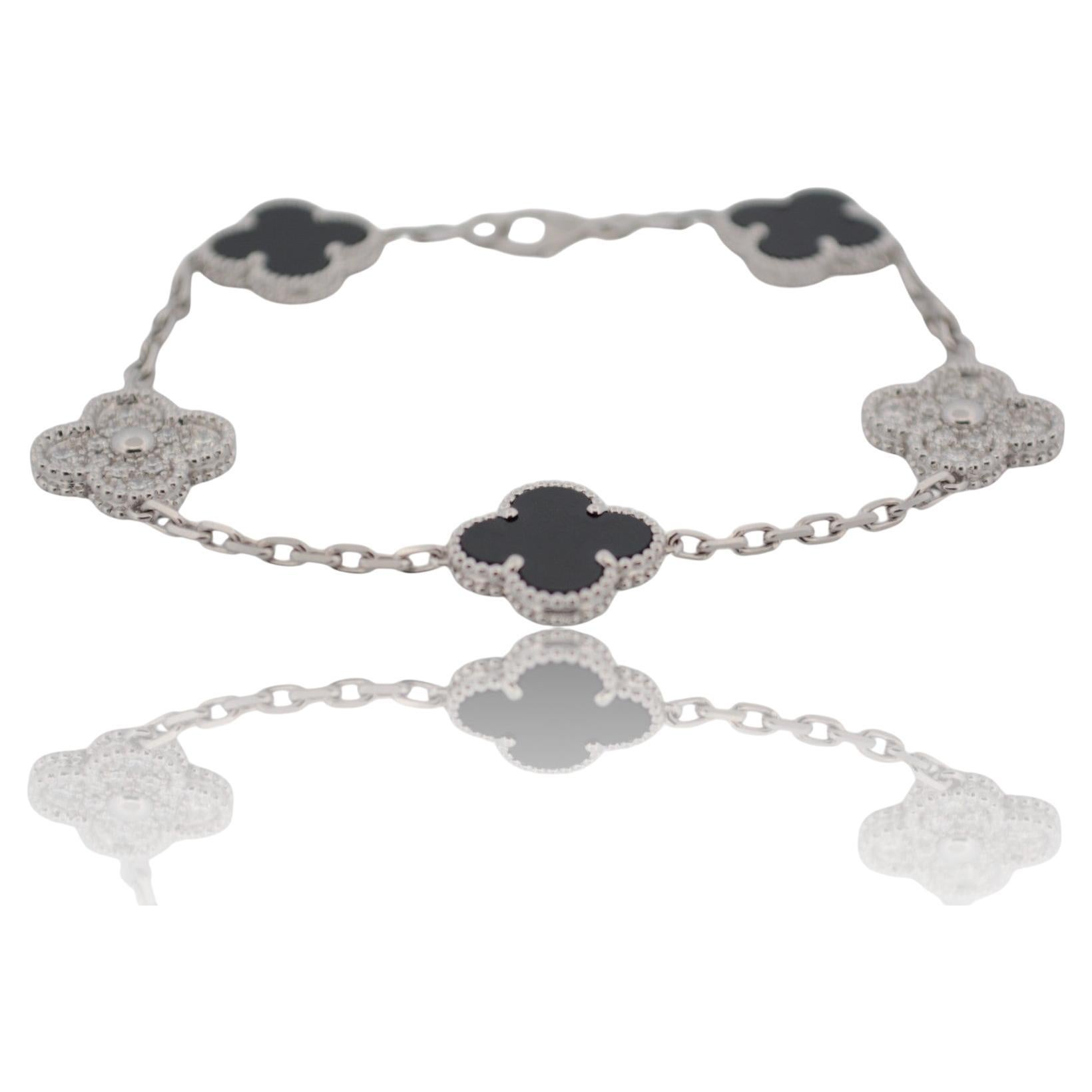 18K White Gold Van Cleef Arpels Alhambra bracelet with onyx and diamonds For Sale at 1stDibs