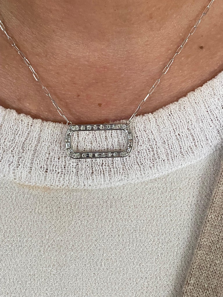 18K White Paperclip Pendant For Sale at 1stDibs