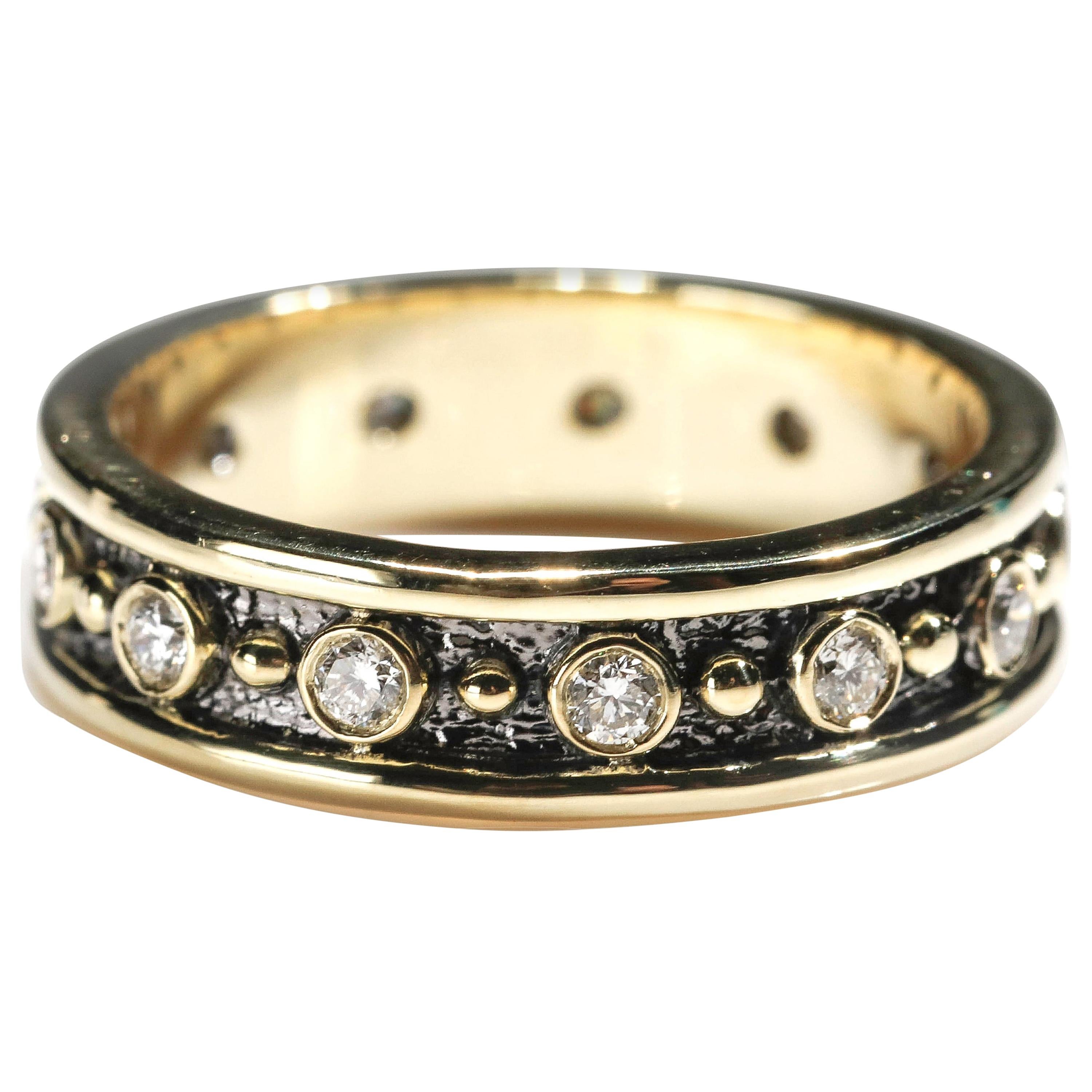 Trinity 18 Karat Yellow Gold 0.80 Carat Center Stone Diamond Band Ring ...