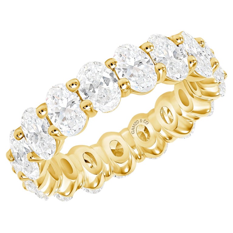 Customizable 18k Yellow Gold 3 Carat Oval Cut Natural Diamond Eternity Ring For Sale at 1stDibs
