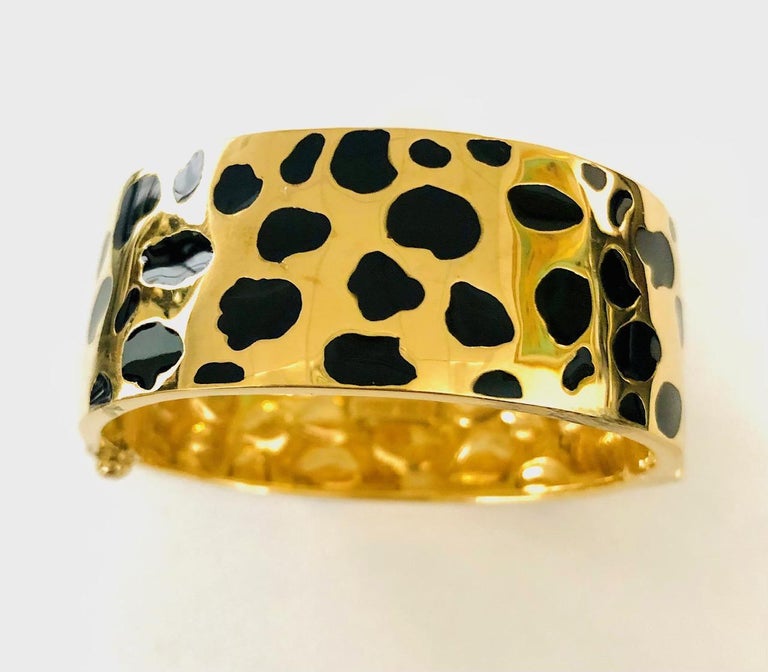 18 Karat Yellow Gold and Enamel "Leopard" Style Bangle Bracelet For ...