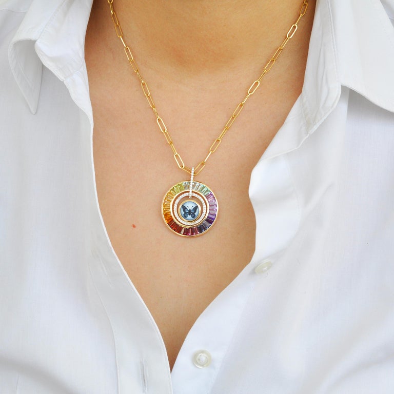 18K Yellow Gold Butterfly Intaglio Multicolor Rainbow Baguette Circle ...