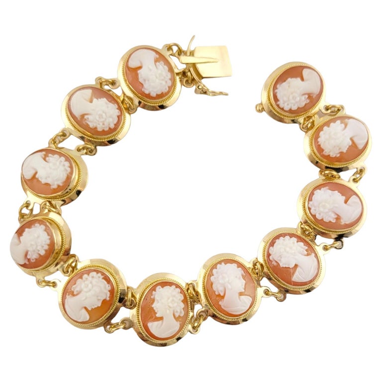 18k Yellow Gold Cameo Bracelet For Sale at 1stDibs