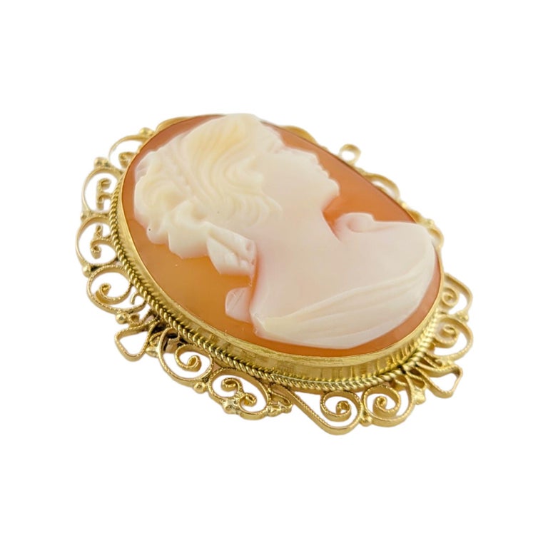 18K Yellow Gold Cameo Brooch Pendant For Sale at 1stDibs