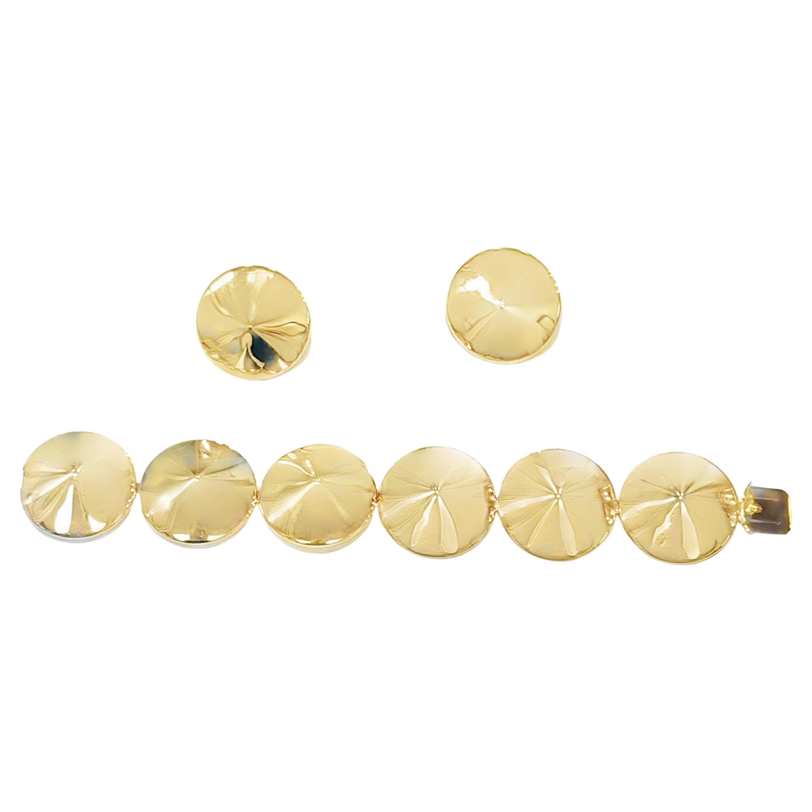 18K Yellow Gold Chapeau Chinois set By Van cleef and Arpels ( Ea ...