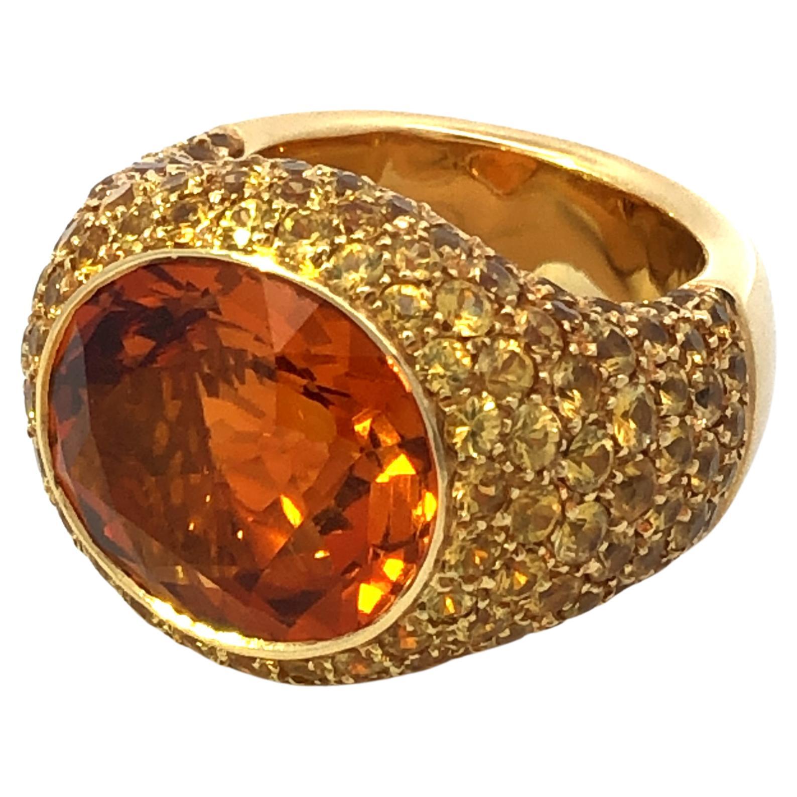 Vintage Star Citrine and Diamond Ring 18k yellow Gold For Sale at 1stDibs