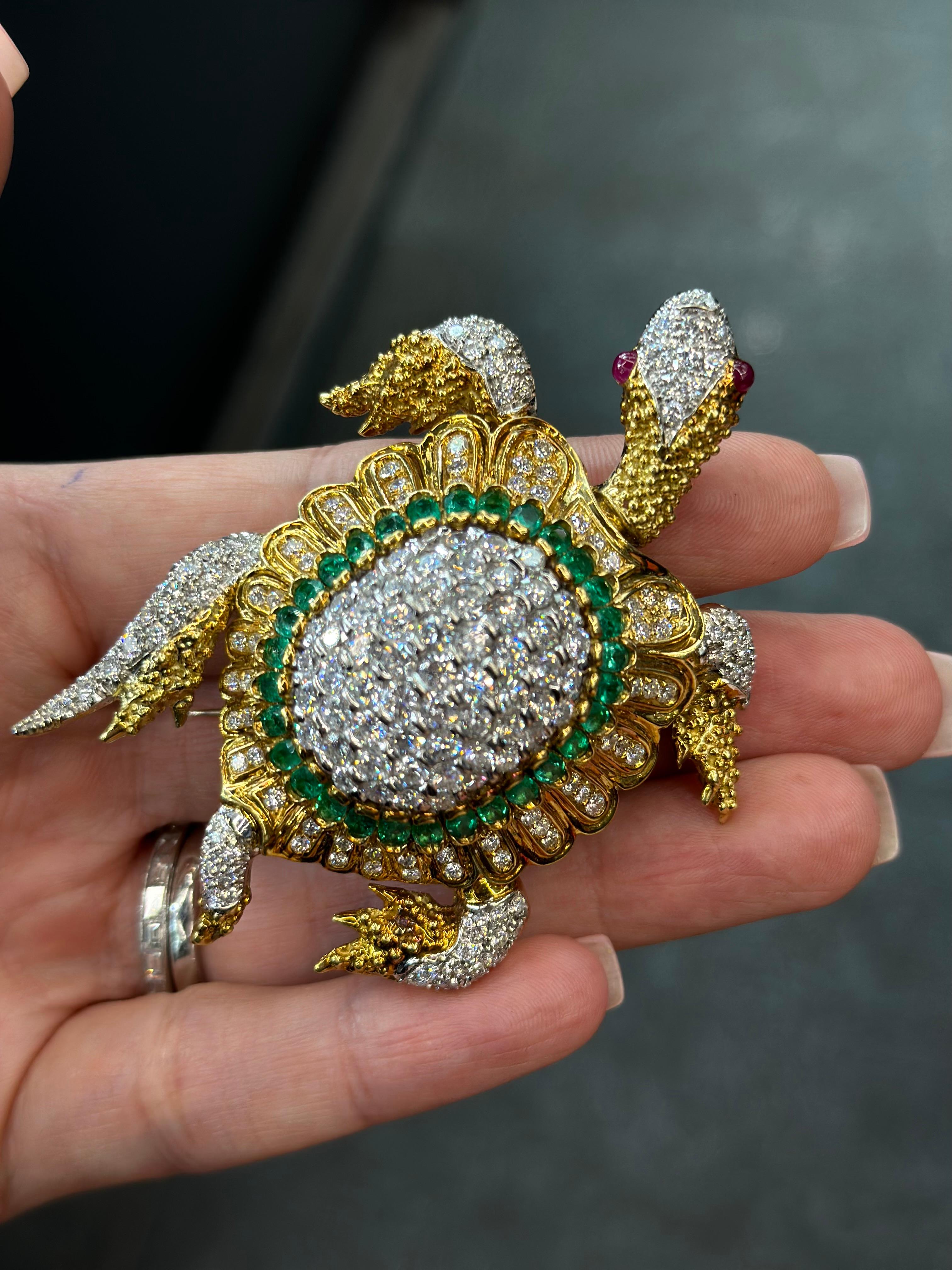 18K Yellow Gold Coral Turtle with Diamonds on the Shell Brooch For Sale ...