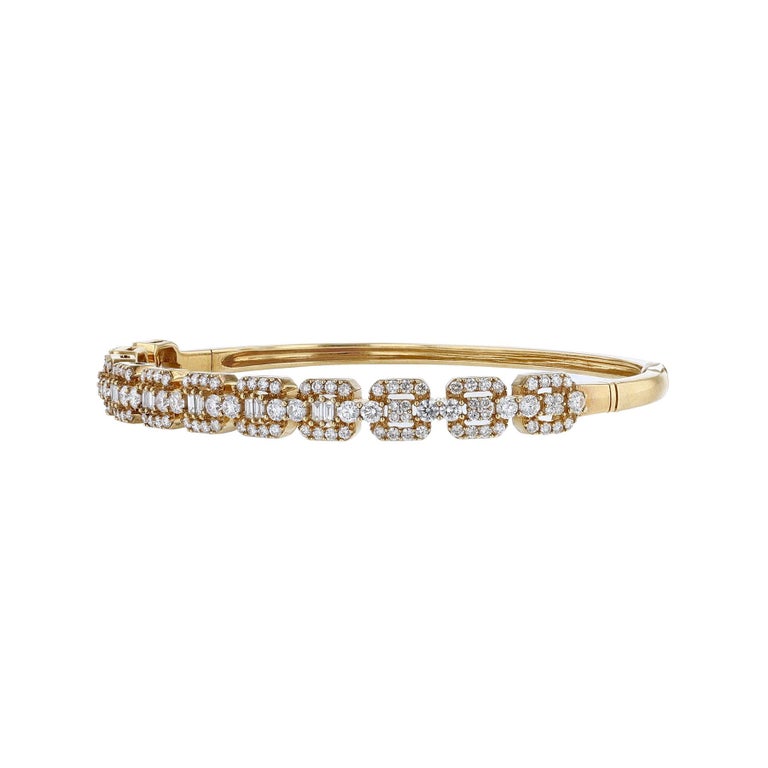 18K Yellow Gold Cushion Bezel Diamond Bangle, 2.13ct. For Sale at 1stDibs