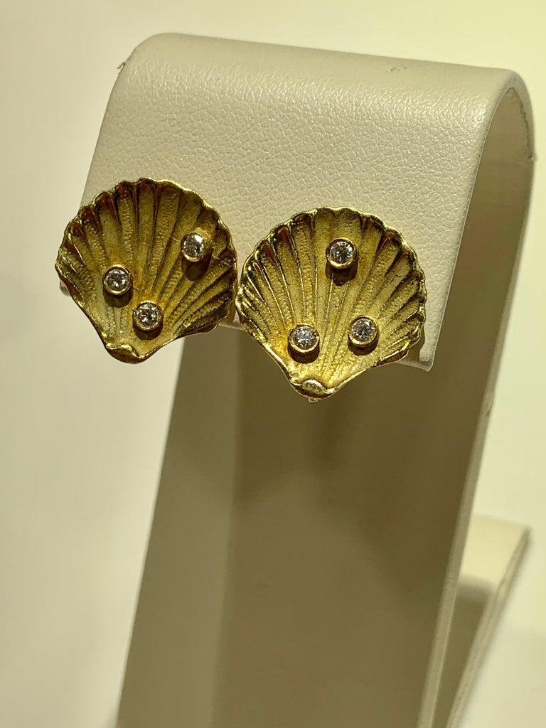 18 Karat Gold Designer Aquamarine and Diamond Station Detachable Drop ...