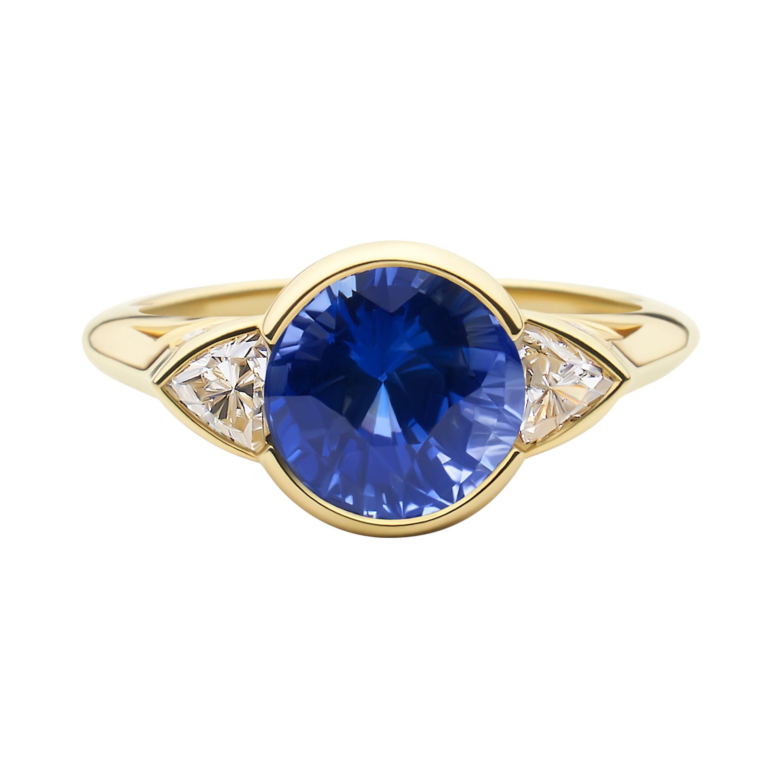 Ceylon Sapphire Ring with Large Round Diamonds at 1stDibs