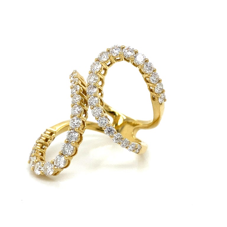 18K Yellow Gold Diamond Open Space Ring For Sale at 1stDibs