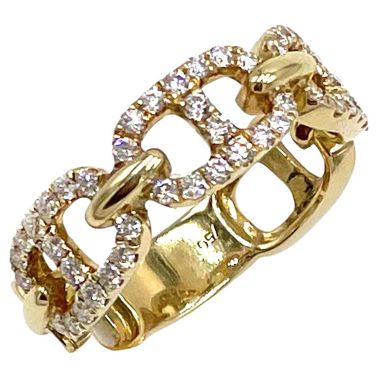 18K Yellow Gold Diamond Link Ring with Round Diamonds For Sale at 1stDibs