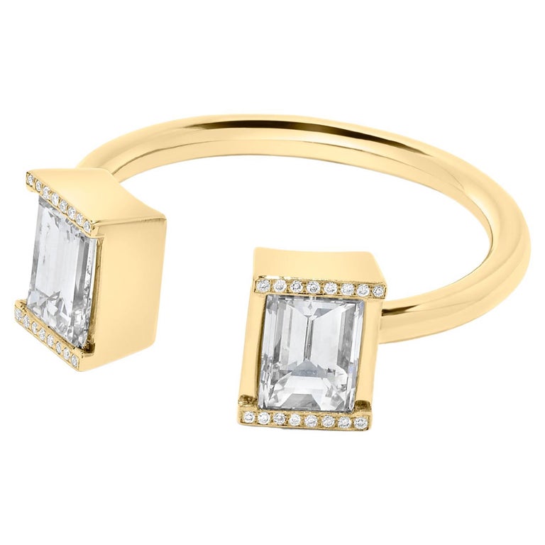 18K Yellow Gold Emerald Cut Two Stone Diamond Ring For Sale at 1stDibs