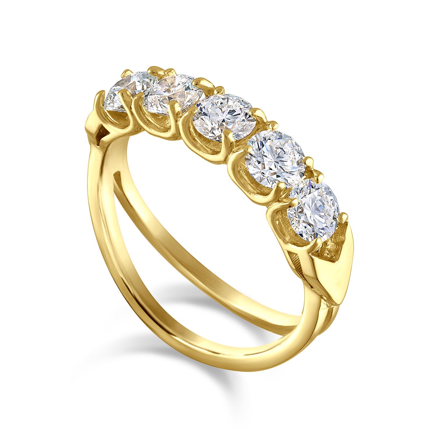 GIA Certified Natural Round Brilliant Diamond Ring For Sale at 1stDibs