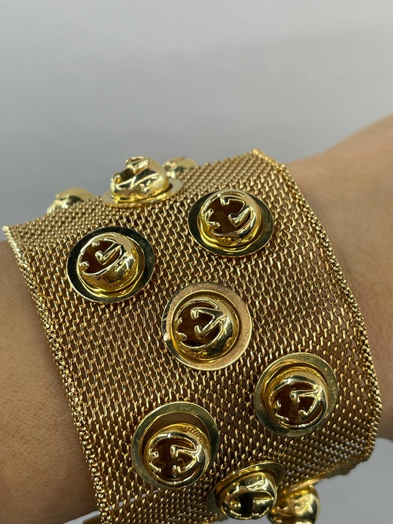 18K Yellow Gold Gucci Kinetic Logo Balls Flexible Bracelet For Sale at ...