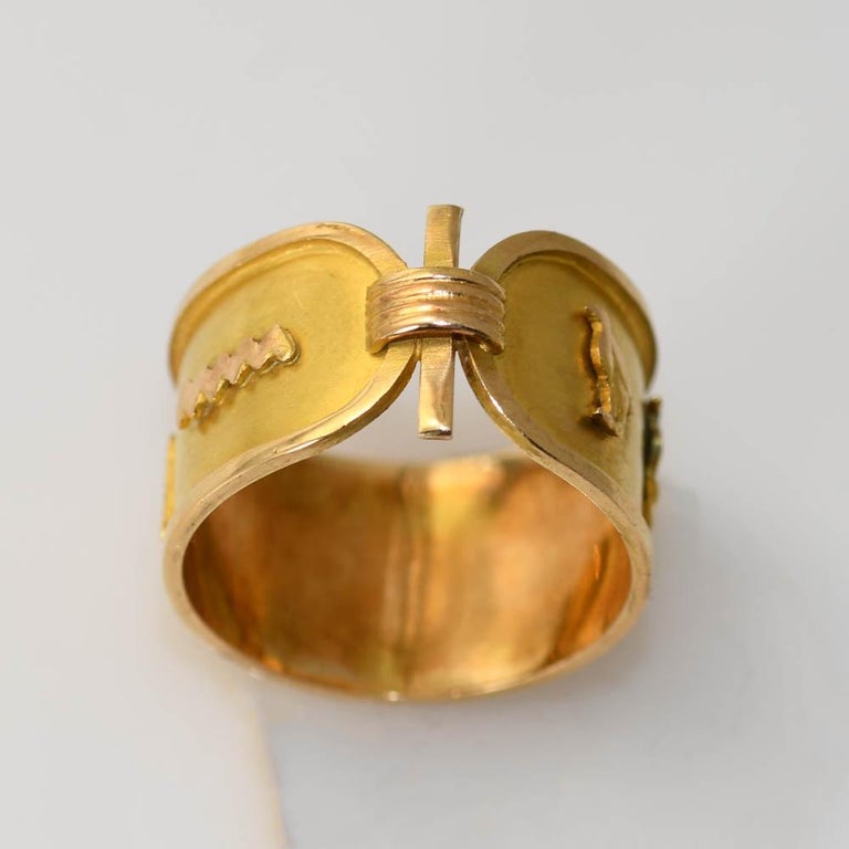 18K Yellow Gold Hieroglyphic Ring, 4.3g For Sale at 1stDibs