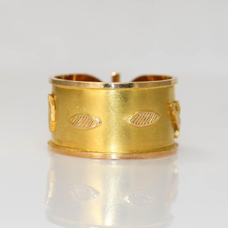 18K Yellow Gold Hieroglyphic Ring, 4.3g For Sale at 1stDibs