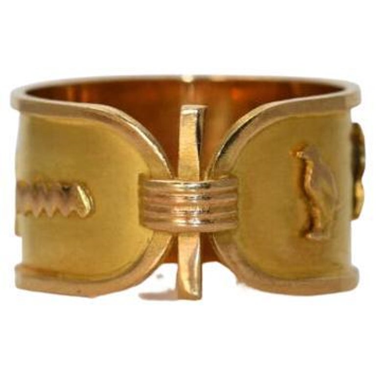 18K Yellow Gold Hieroglyphic Ring, 4.3g For Sale at 1stDibs