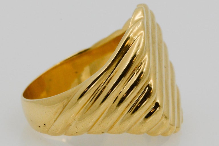 18 Karat Yellow Gold Men's Ridged Ring at 1stDibs