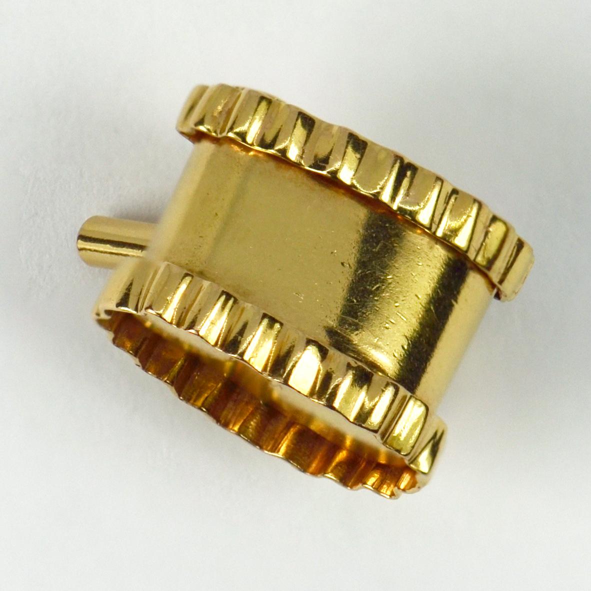 18 Karat Yellow Gold Military Tank Charm Pendant at 1stDibs | tank ...