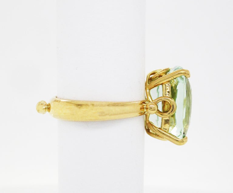 18 Karat Yellow Gold Mint Green Beryl Cocktail Dinner Ring at 1stDibs