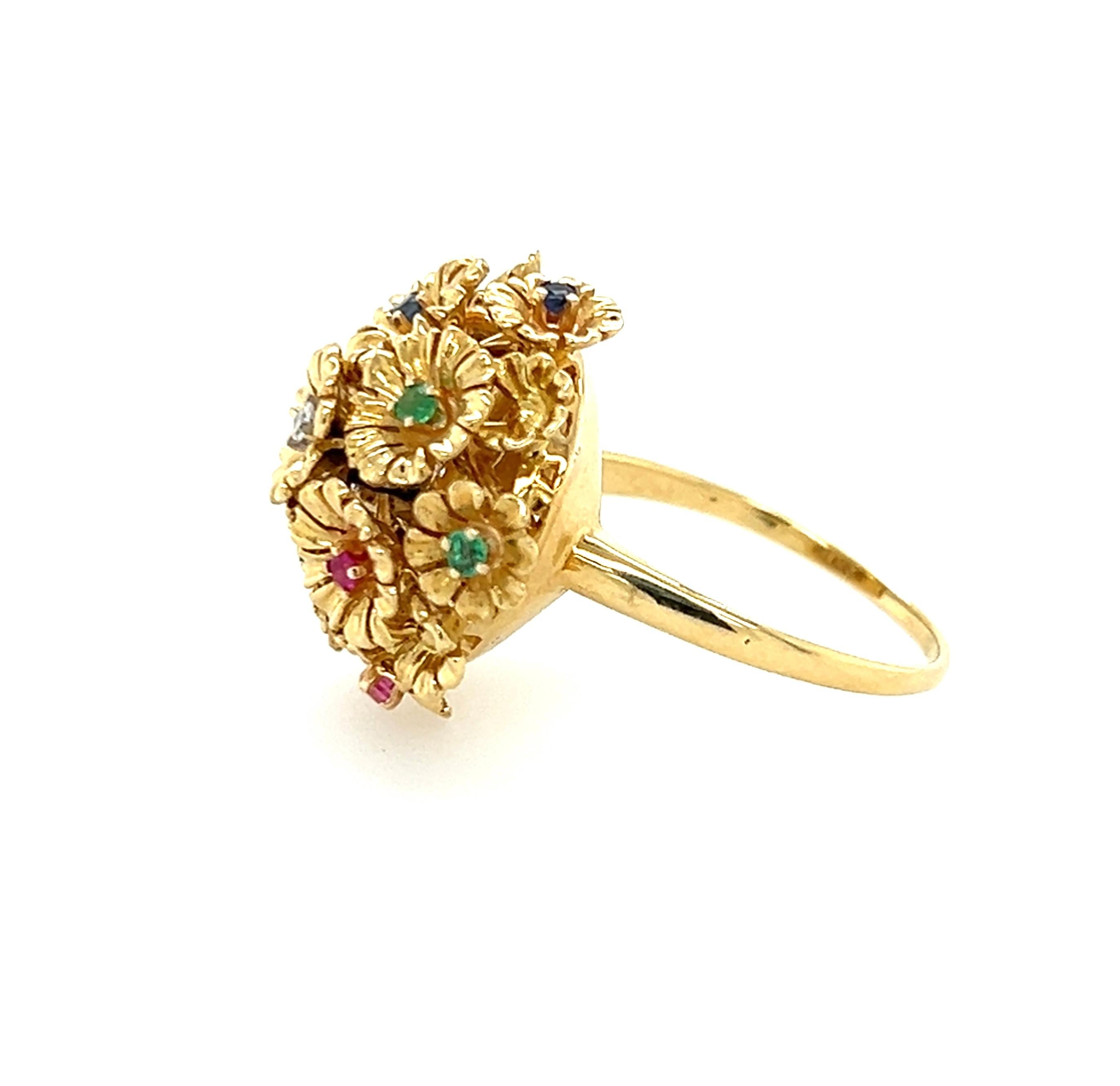 18k Yellow Gold Multi-Stone Floral Cluster Ring For Sale at 1stDibs