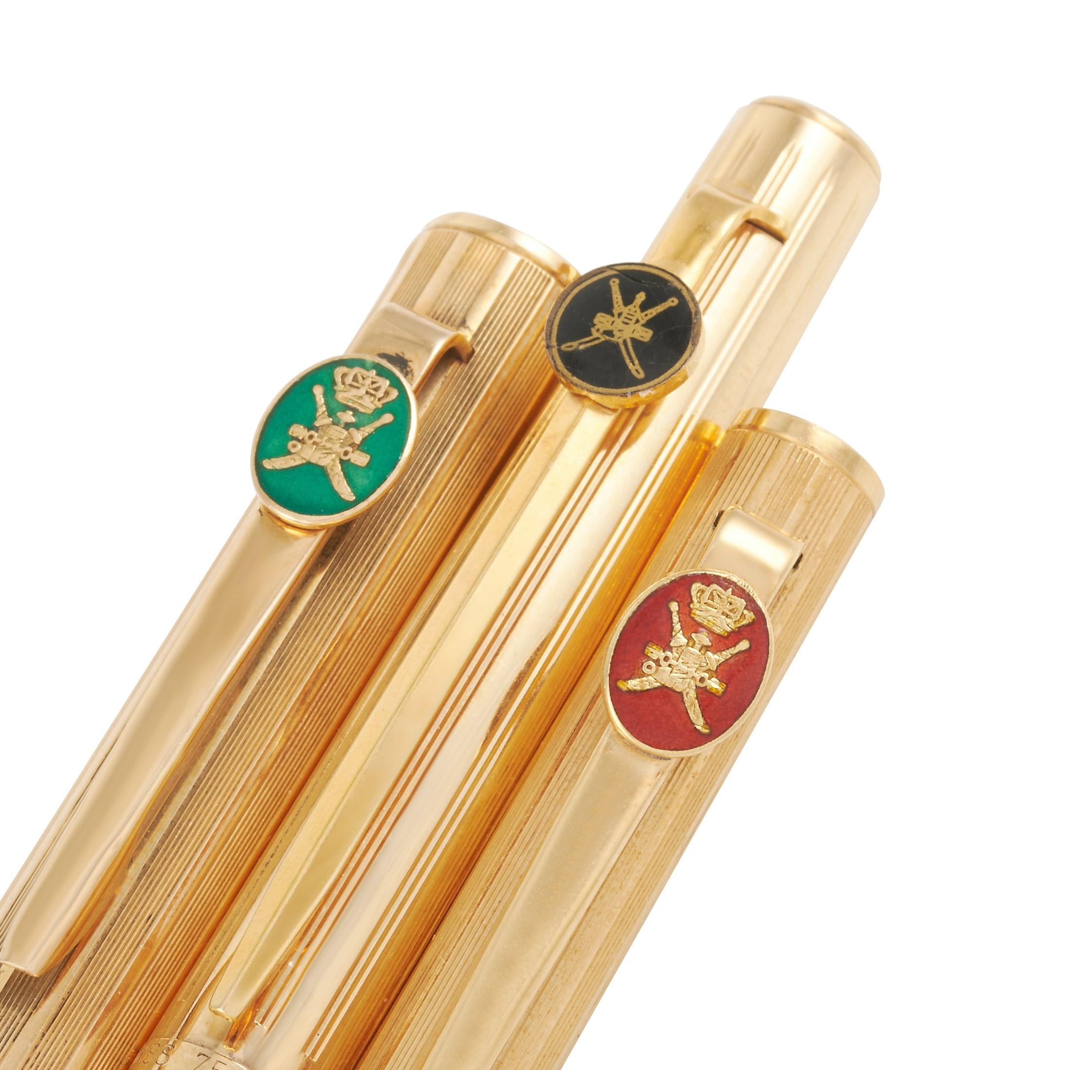18k Yellow Gold Oman Khanjar Three Pen Set by Royama For Sale at ...