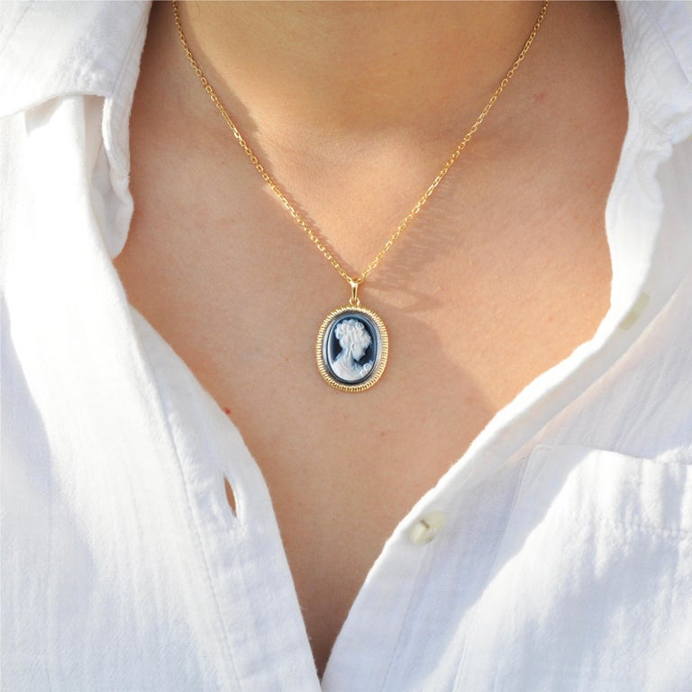18K Yellow Gold Princess Lady Victorian Agate Cameo Carving Pendant ...
