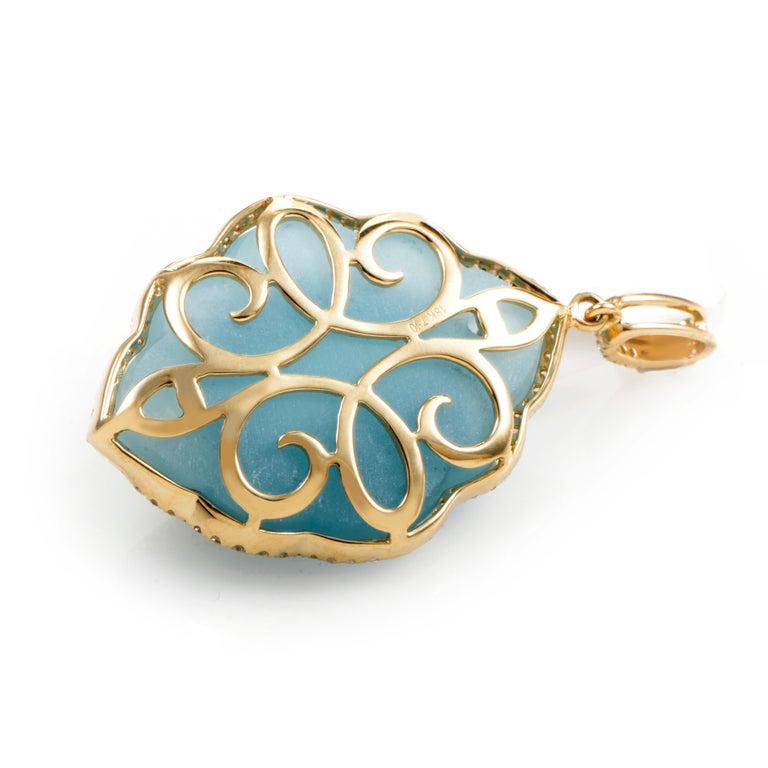 18 Karat Yellow Gold Quartz and Topaz Enhancer Pendent For Sale at 1stDibs